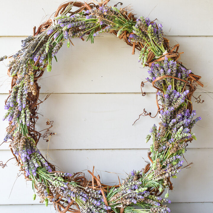 How To Make A Lavender Wreath - A Quaint Life