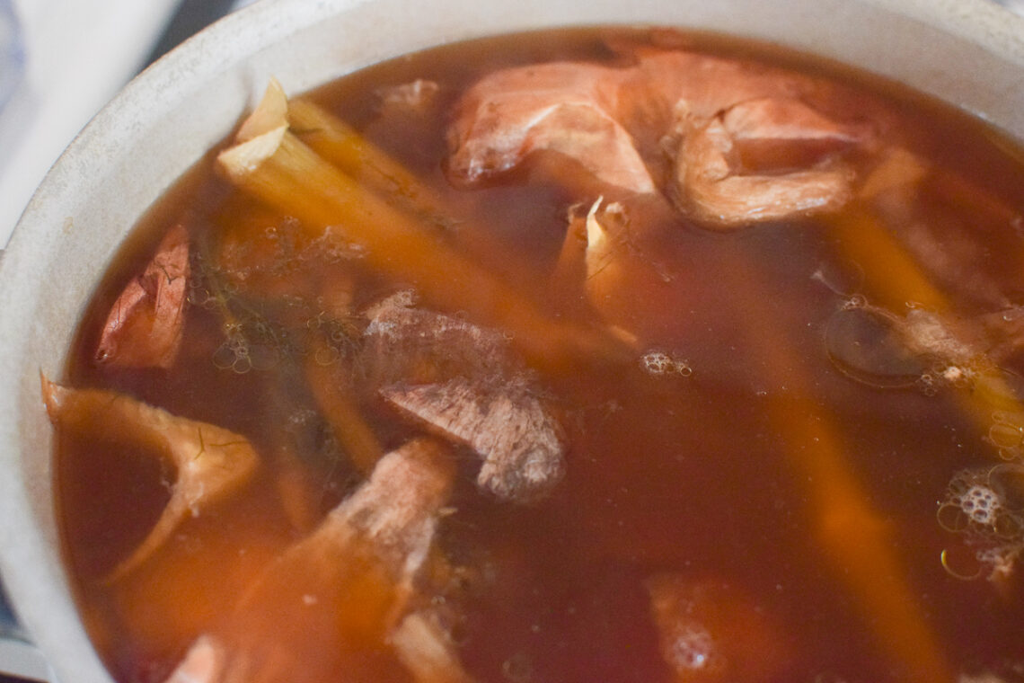 Vegetable Stock From Scraps - A Quaint Life