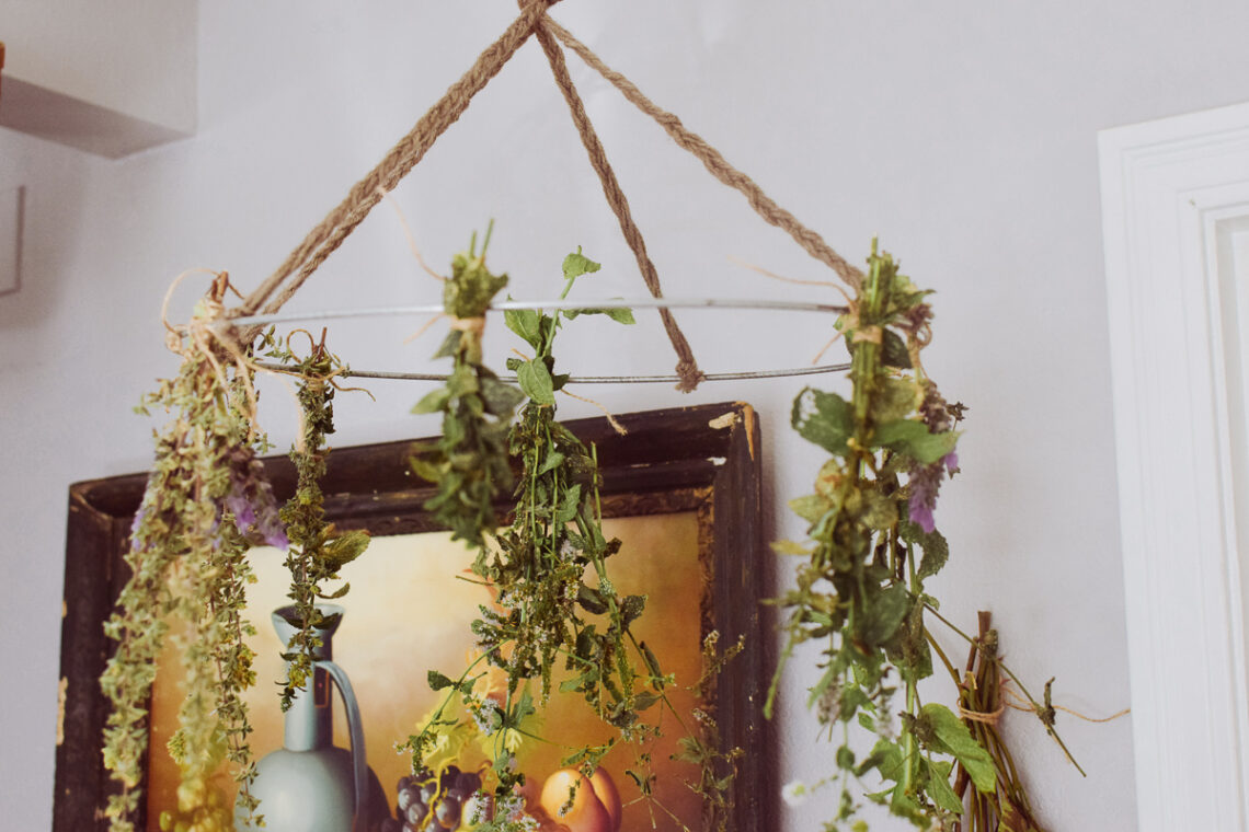 DIY Herb Drying Rack - A Quaint Life