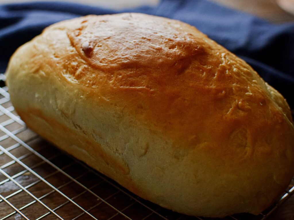 Easy Sliceable White Bread (Sandwich Bread) - A Quaint Life