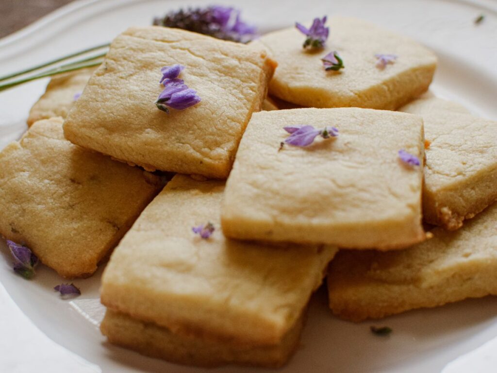 French Lavender Shortbread Cookies - A Quaint Life